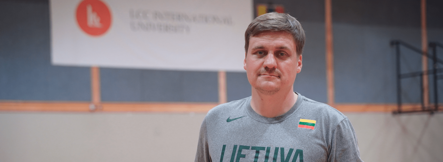 A Glance from the Inside: LCC Moose Basketball Team